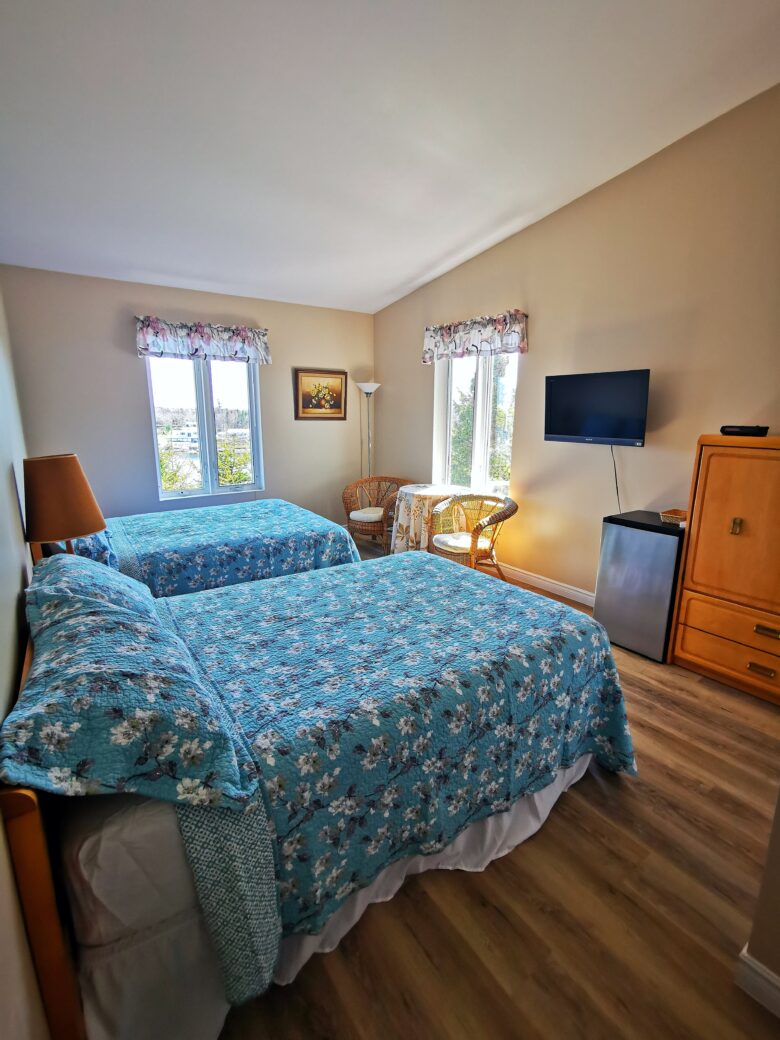 Rooms - Oceanside Inn